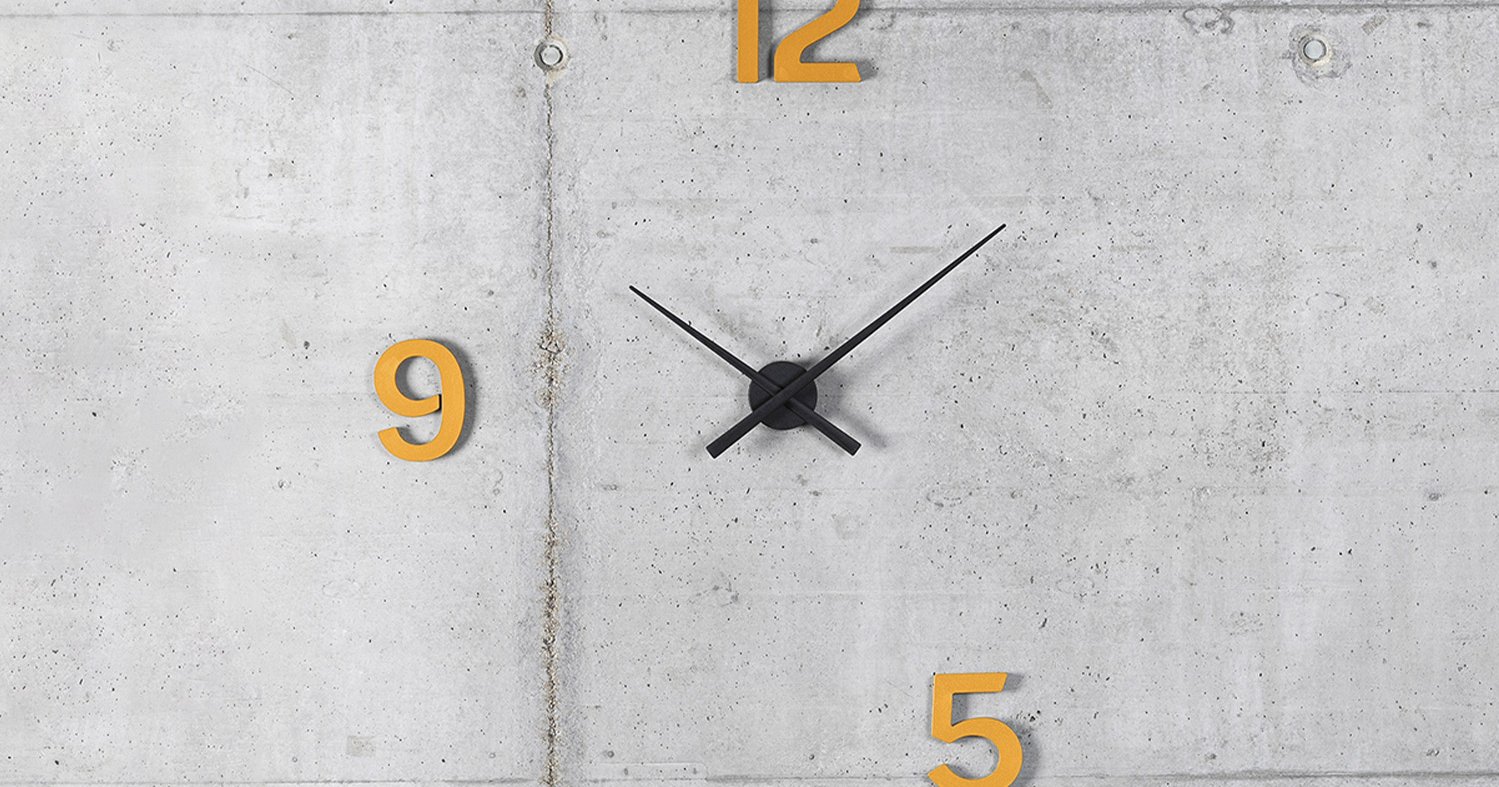bFRIENDS WALL CLOCK | Meubles de Bureau Bene